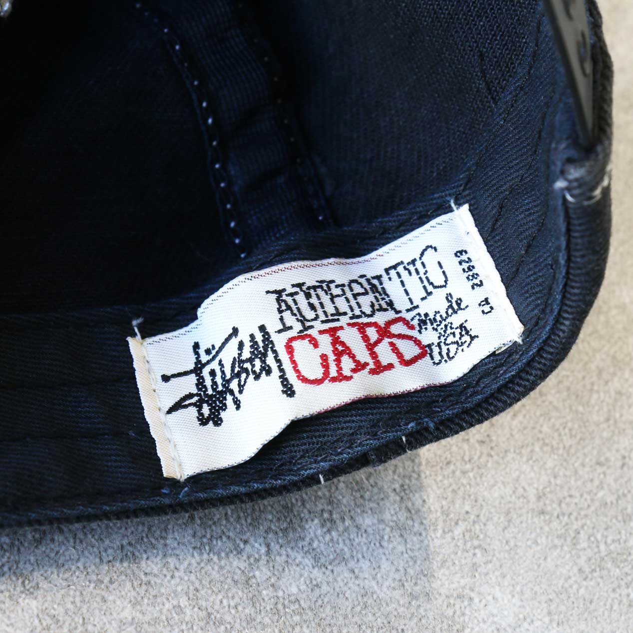 POST JUNK / 90’s STUSSY Black / Navy Embroidered Snapback Cap Made In U ...